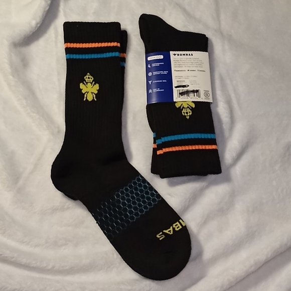 Bombas | Accessories | Bombas Socks Size Medium Two Sets | Poshmark